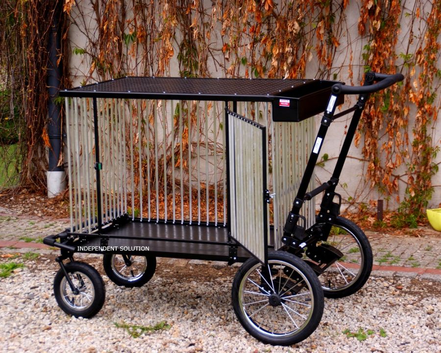 PetMobil ALUM Size L 1 Room Trolleys On Dog Show PetMobil ALUM Size L 1 Room Trolleys On Dog Show