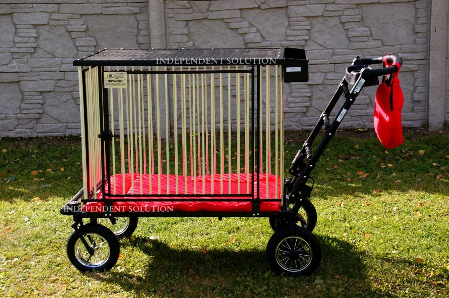 PetMobil ALUM Size L 1 Room Trolleys On Dog Show PetMobil ALUM Size L 1 Room Trolleys On Dog Show
